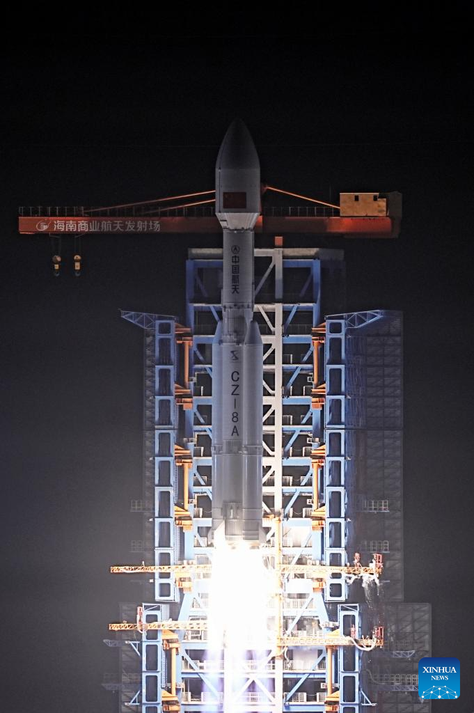 Cohete Gran Marcha-8A de China transporta nuevo grupo de satélites ...
